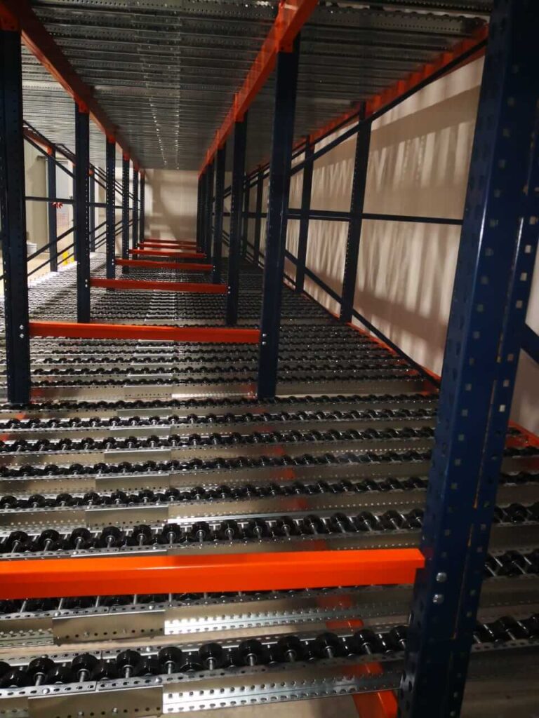 Rack o Estantería Push Back para Almacenamiento - Interack